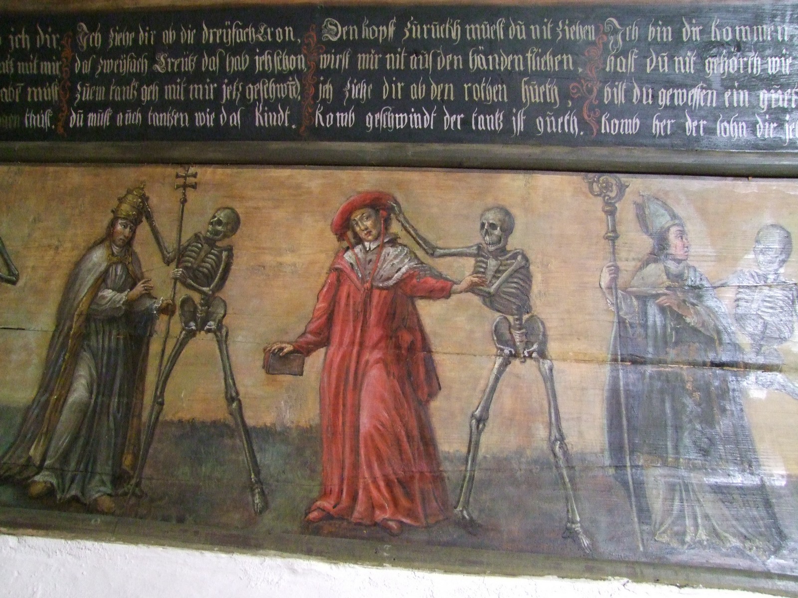 ART MACABRE EUROPEEN - FICHE ARTICLE